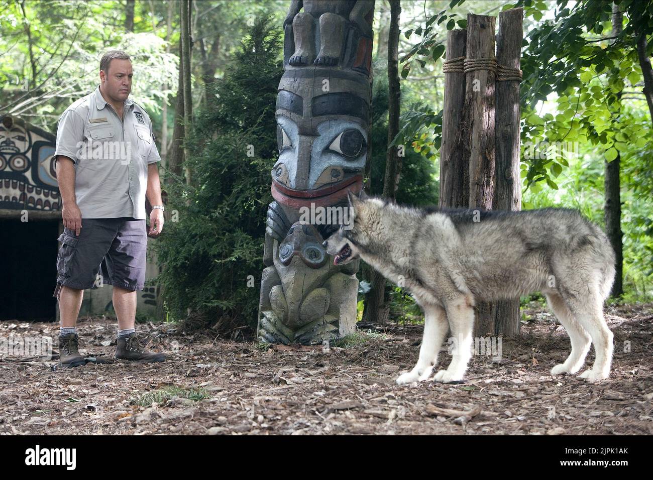 KEVIN JAMES, ZOOKEEPER, 2011 Stock Photo - Alamy