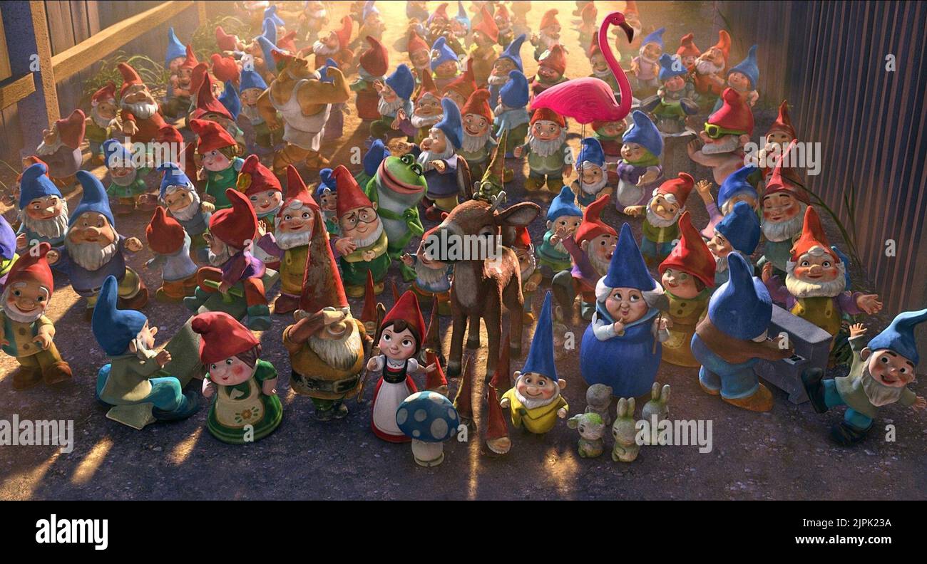 THE GNOMES, GNOMEO AND JULIET, 2011 Stock Photo - Alamy