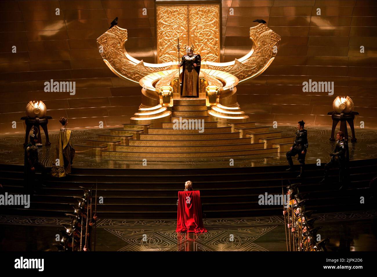 TOM HIDDLESTON, RENE RUSSO, ANTHONY HOPKINS, CHRIS HEMSWORTH, TADANOBU ...