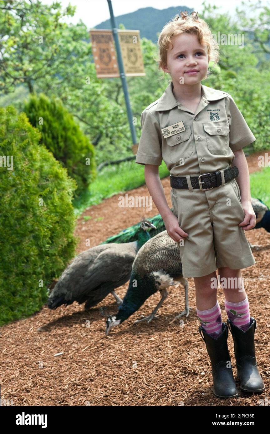 MAGGIE ELIZABETH JONES, WE BOUGHT A ZOO, 2011 Stock Photo - Alamy