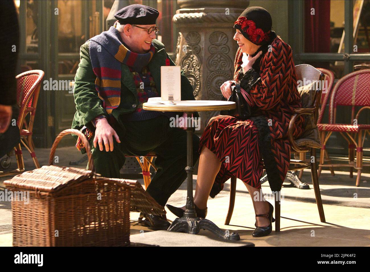 RICHARD GRIFFITHS, FRANCES DE LA TOUR, HUGO, 2011 Stock Photo - Alamy
