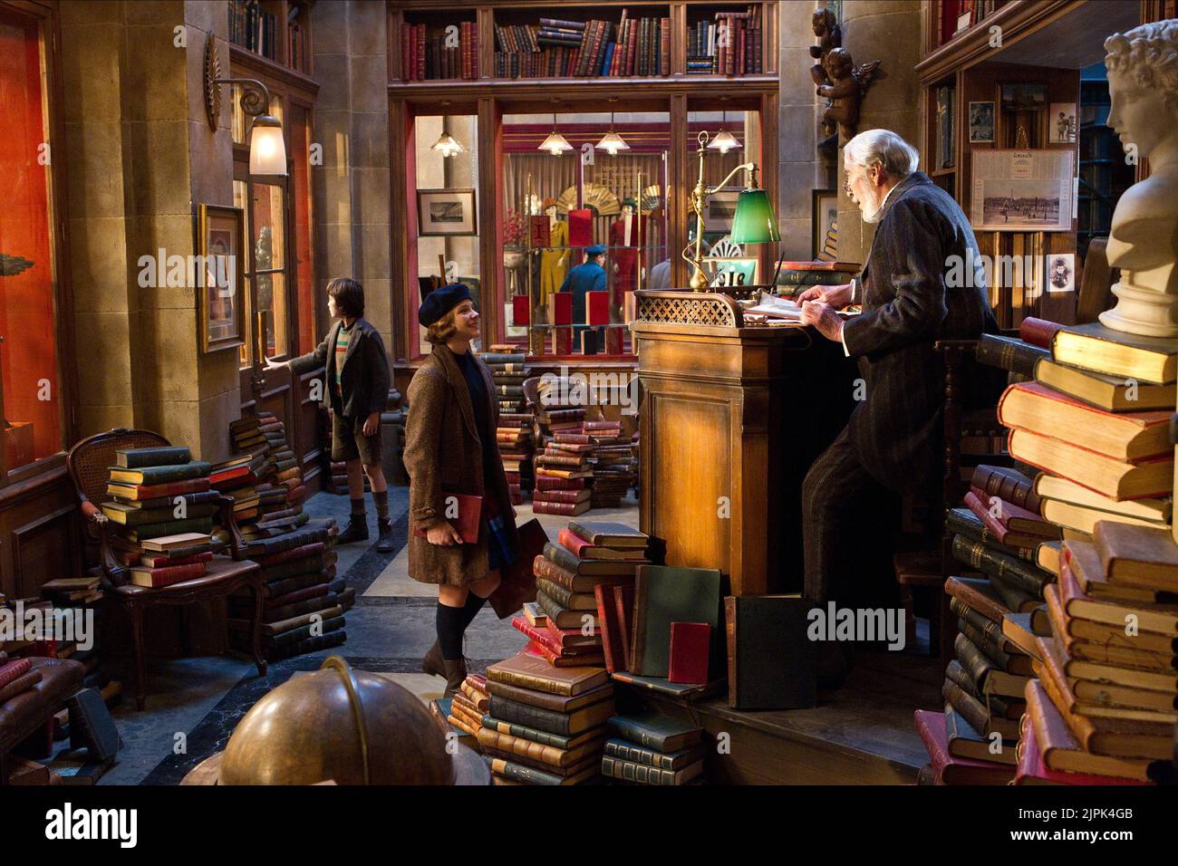 ASA BUTTERFIELD, CHLOË GRACE MORETZ, CHRISTOPHER LEE, HUGO, 2011 Stock ...