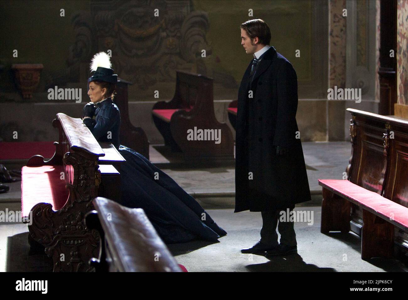 Kristin scott thomas bel ami hi-res stock photography and images - Alamy