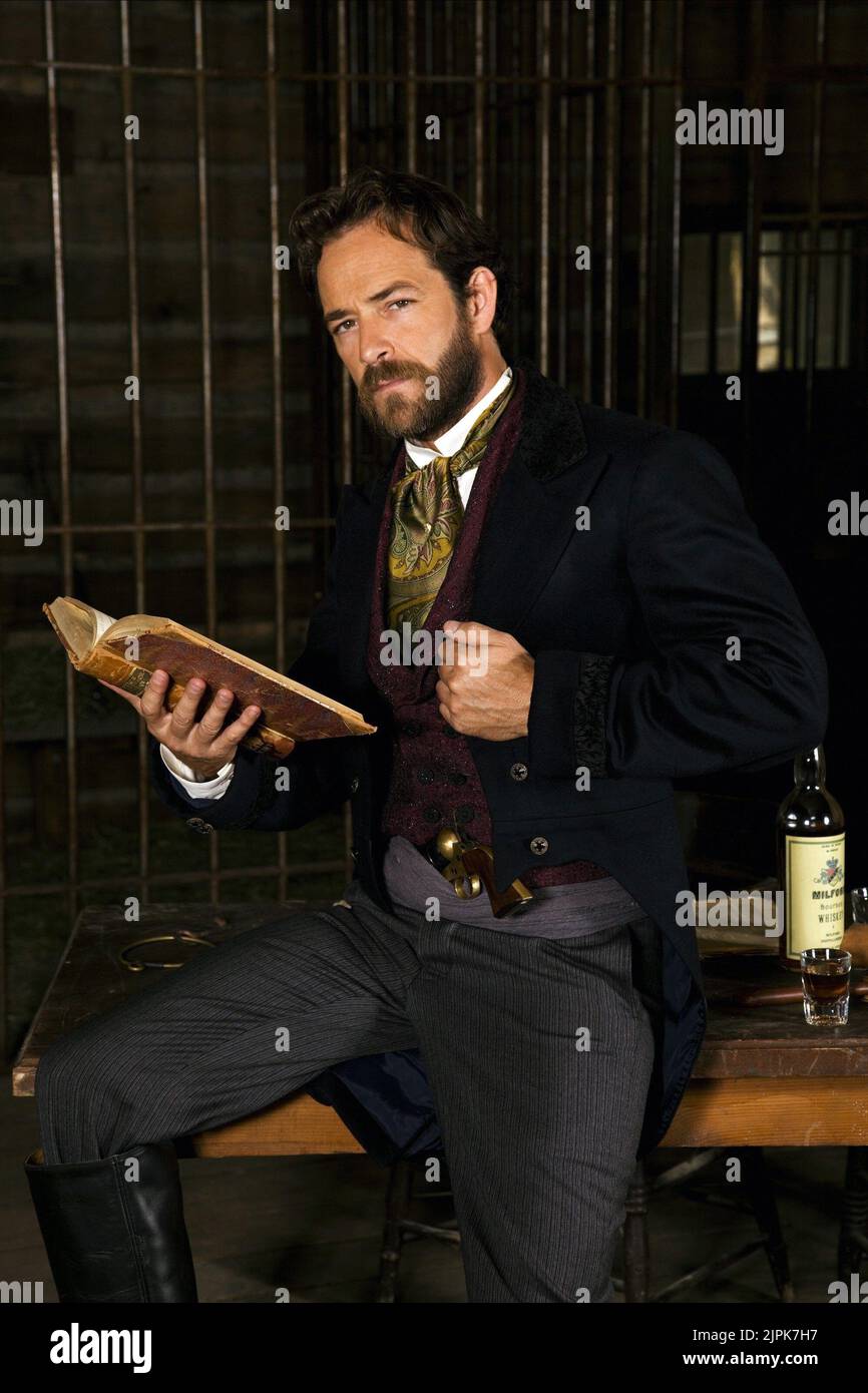 Jason priestley and luke perry hi-res stock photography and images - Alamy