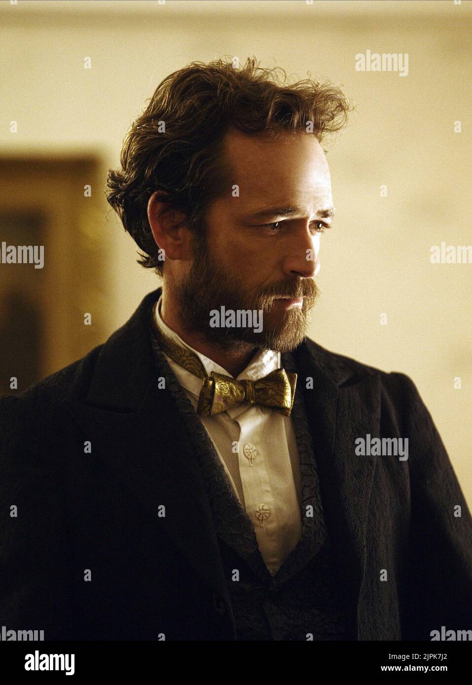 Jason priestley and luke perry hi-res stock photography and images - Alamy