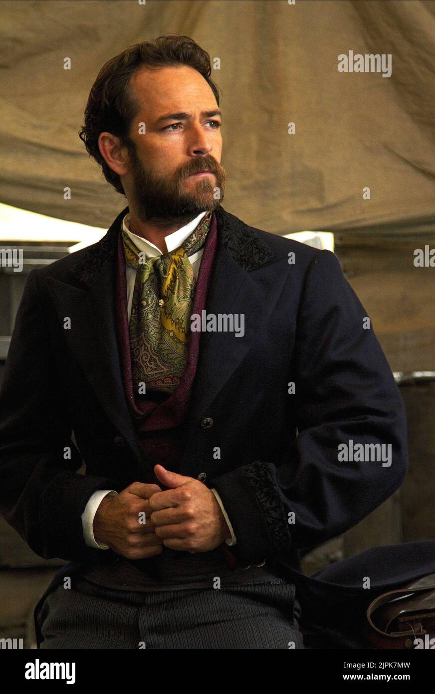 Jason priestley and luke perry hi-res stock photography and images - Alamy