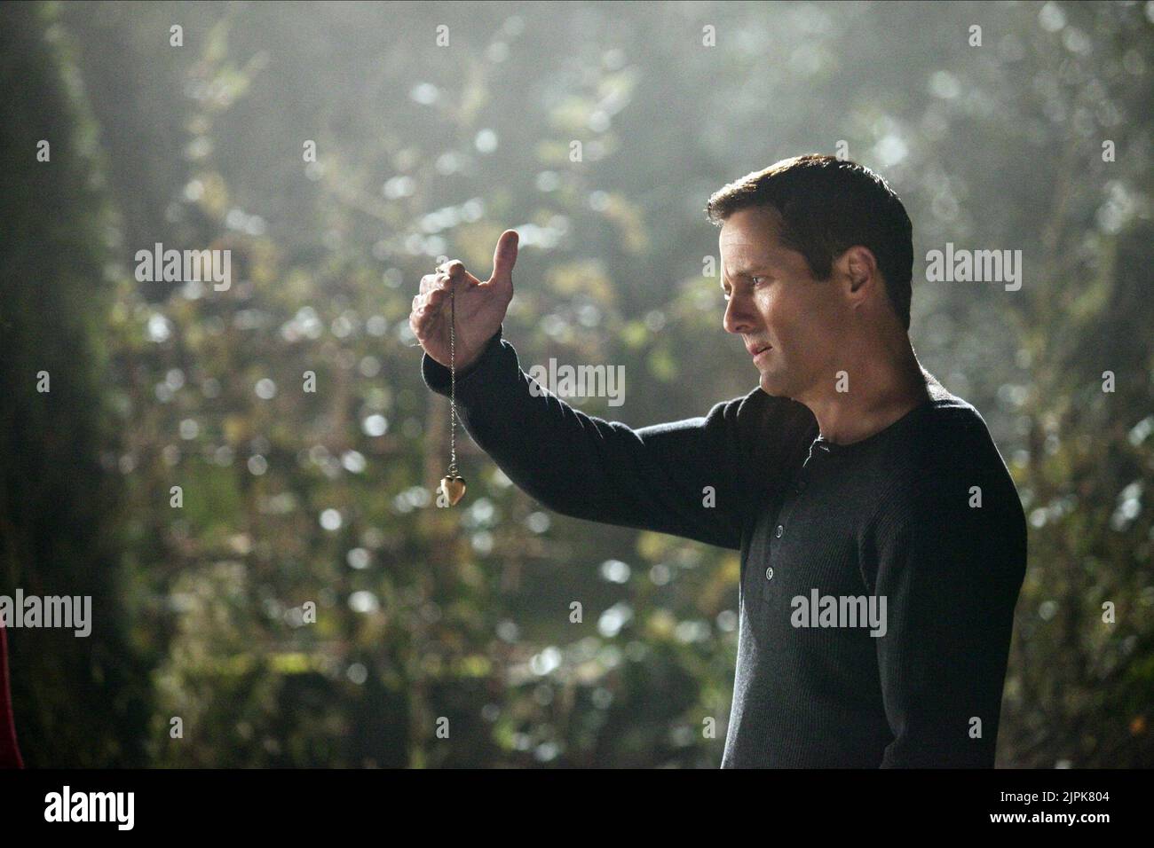 ROB ESTES, THE EDGE OF THE GARDEN, 2011 Stock Photo - Alamy