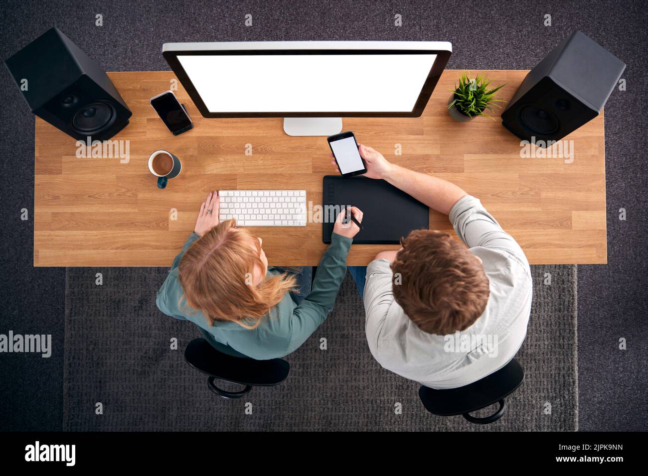 Creative collaboration graphics hi-res stock photography and images - Alamy
