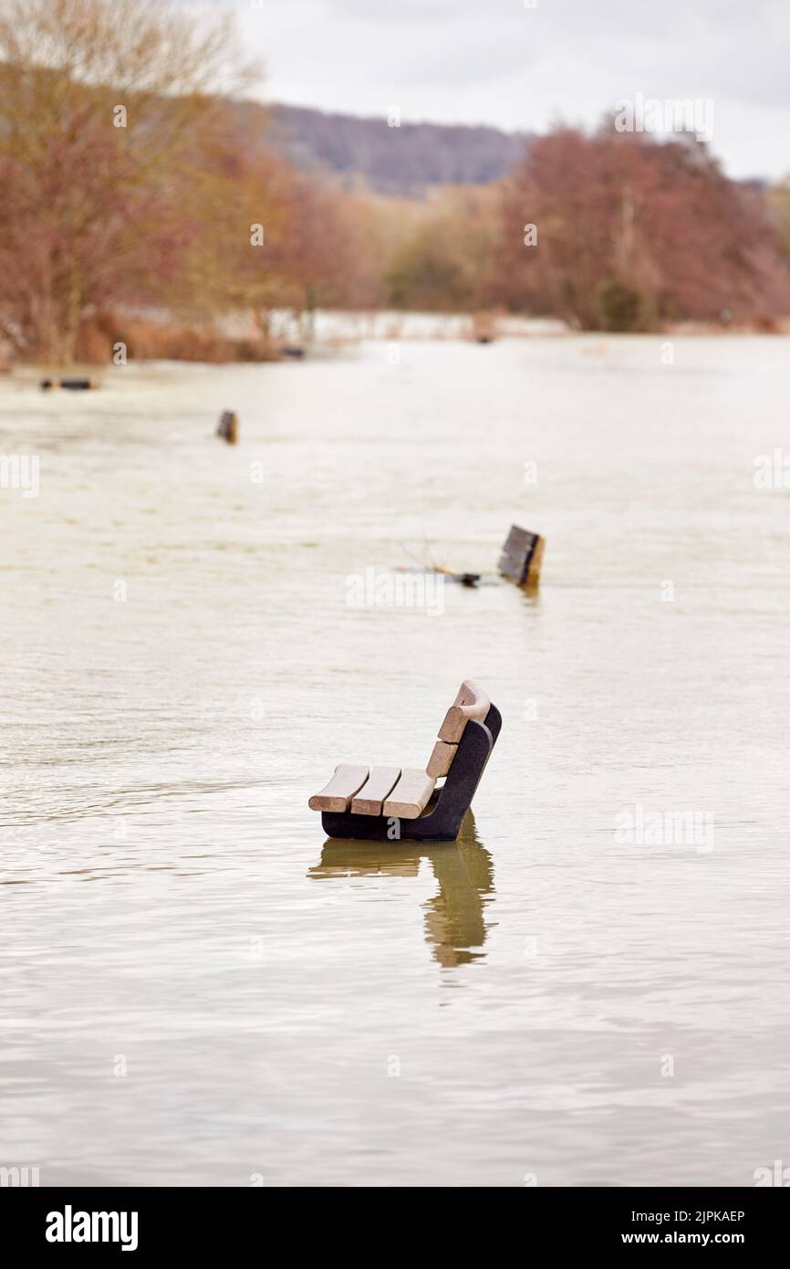flood, riverbank, bench, floods, riverbanks, benchs Stock Photo - Alamy