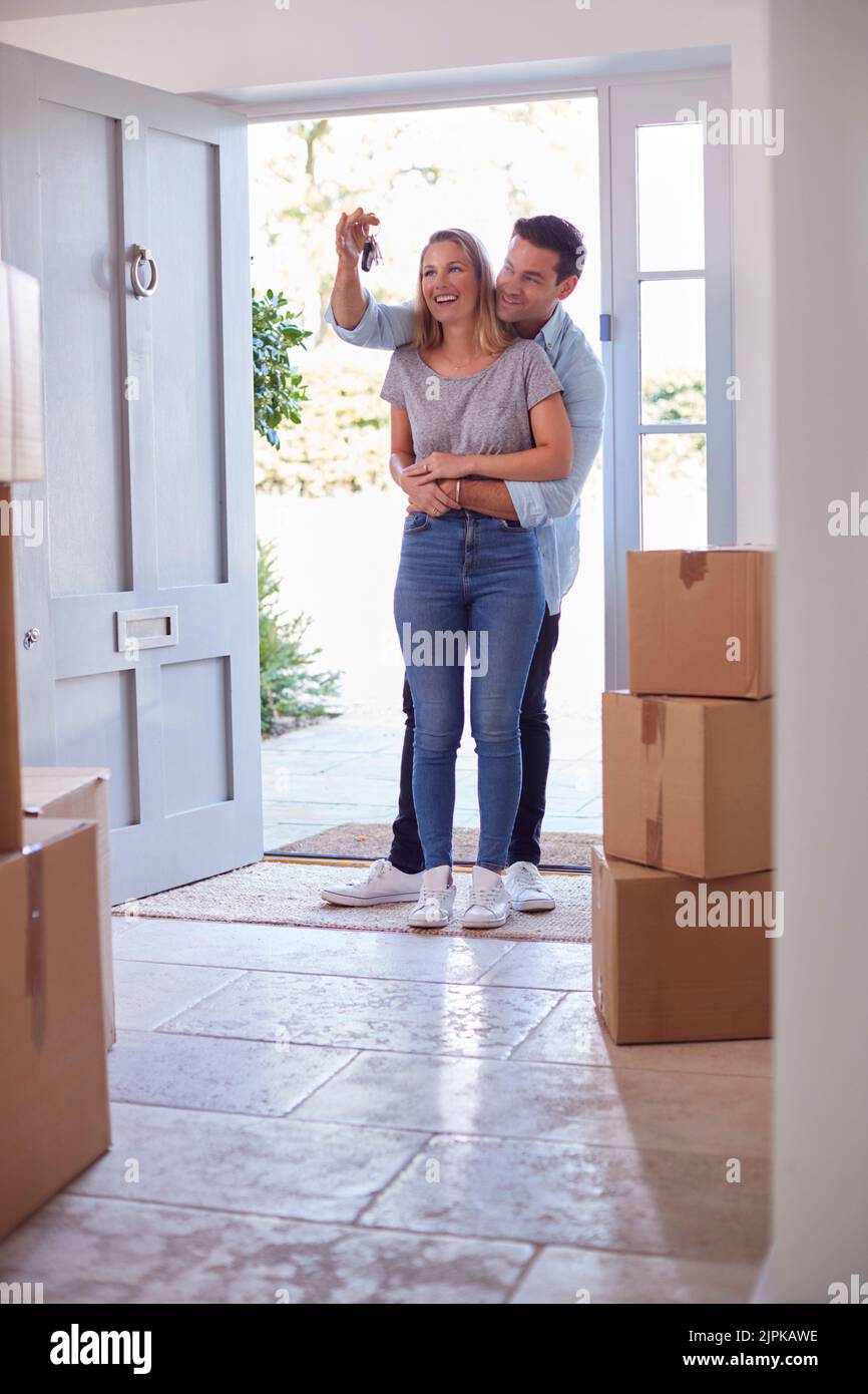 couple, real estate, moving in, moving, house key, new home, pairs ...