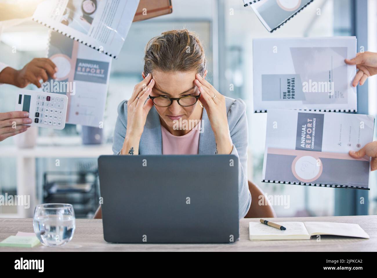 Stress, anxiety and burnout with a female leader, manager and CEO ...