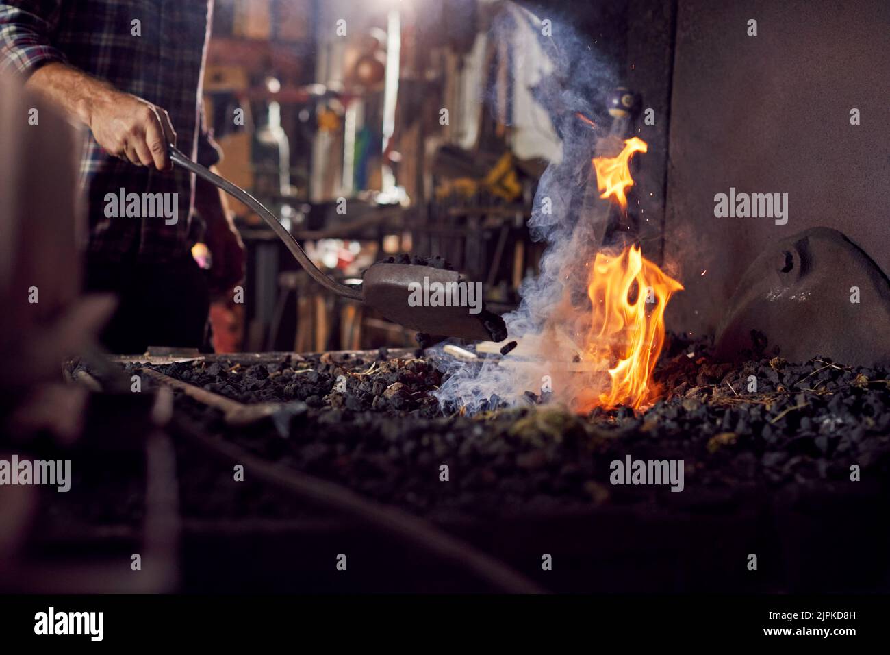 fire, blacksmith shop, forge, fires, blacksmith shops, forges Stock Photo - Alamy