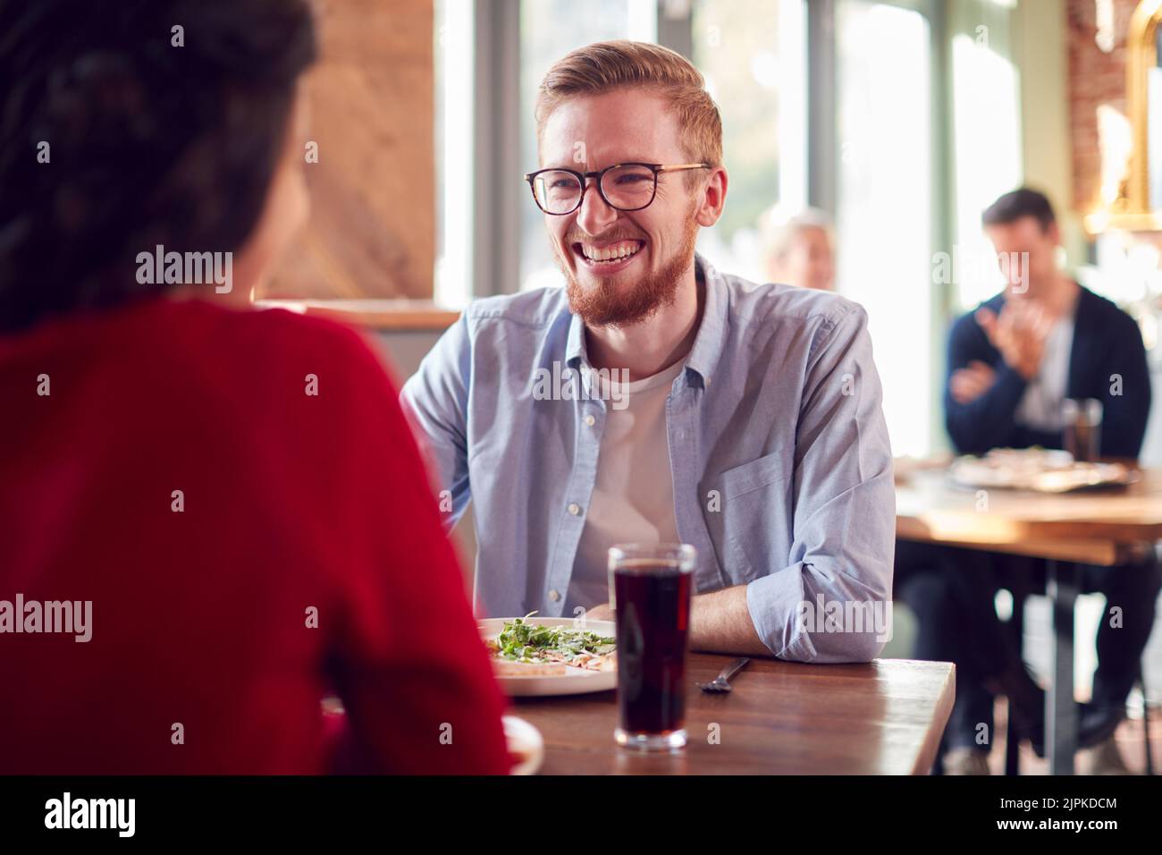 couple, happy, date, pizzeria, pairs, happies, dates, pizzerias Stock ...