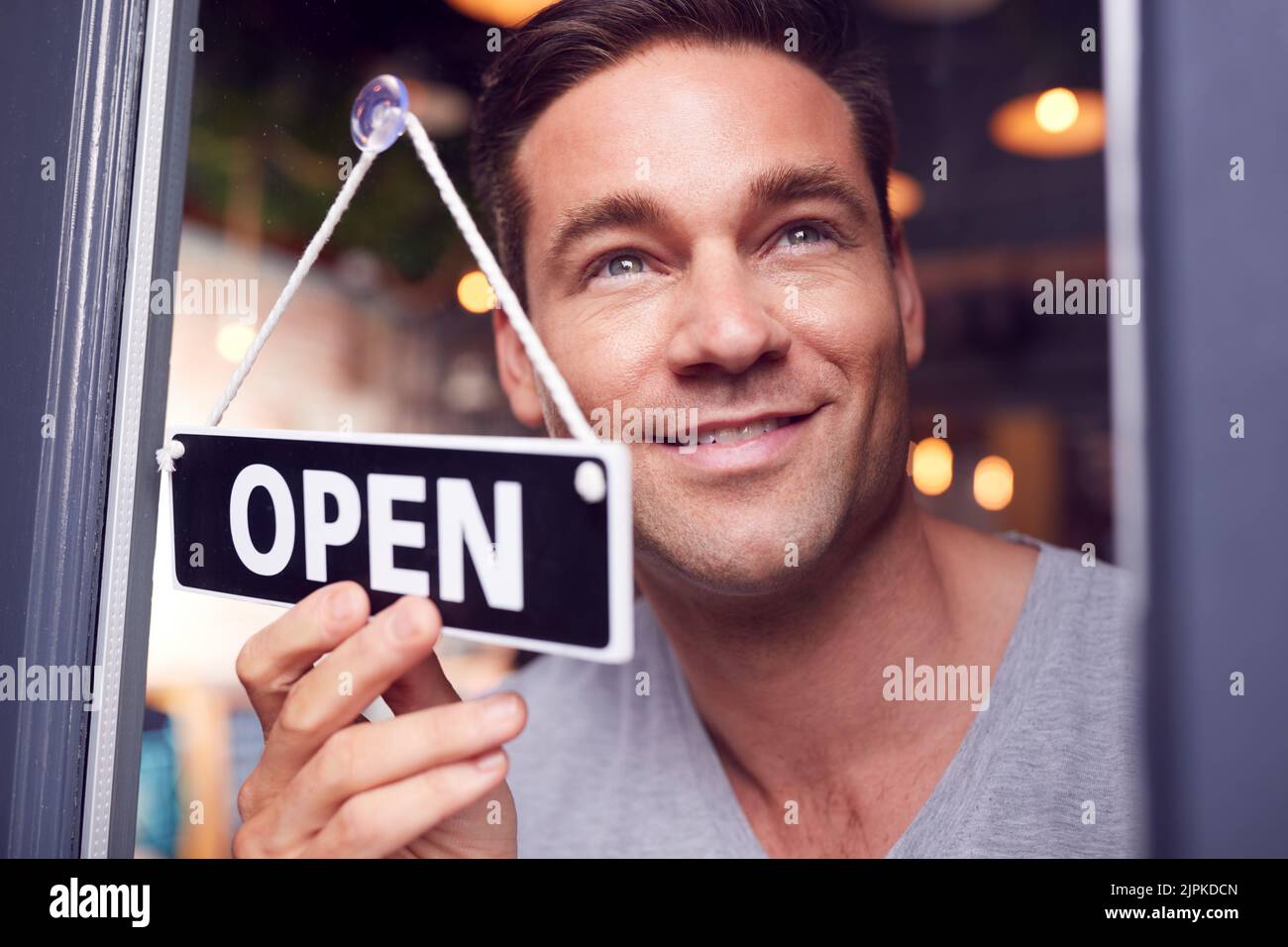 store, retail, open, corporate, negocios, retails, opens Stock Photo ...