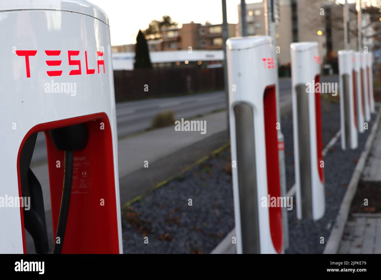 Tesla logos hi-res stock photography and images - Alamy