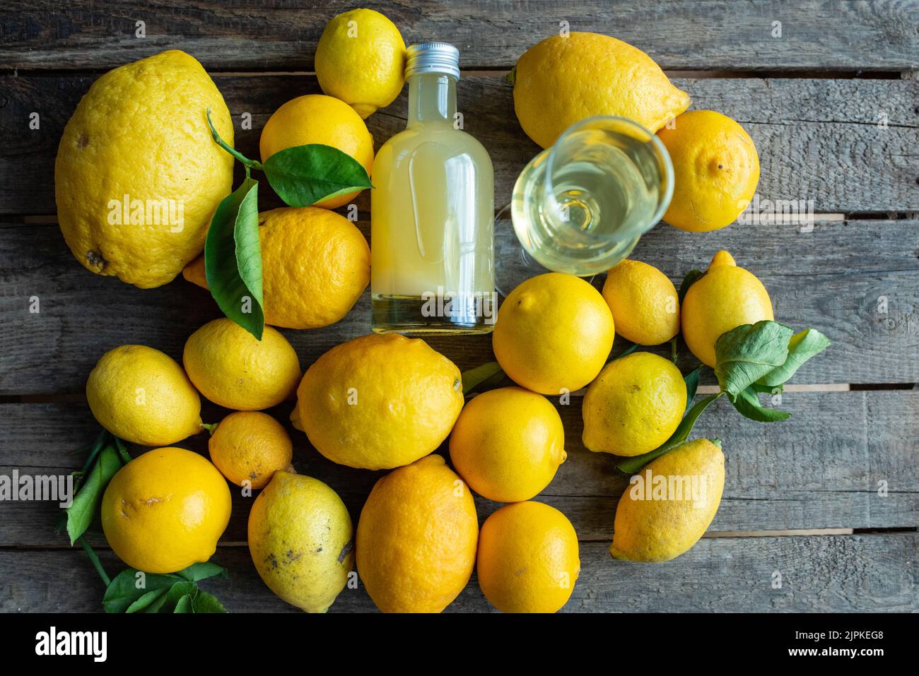 Citron liquor hi-res stock photography and images - Alamy