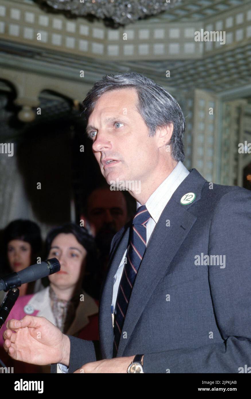 Alan Alda Circa 1980's Credit: Ralph Dominguez/MediaPunch Stock Photo ...