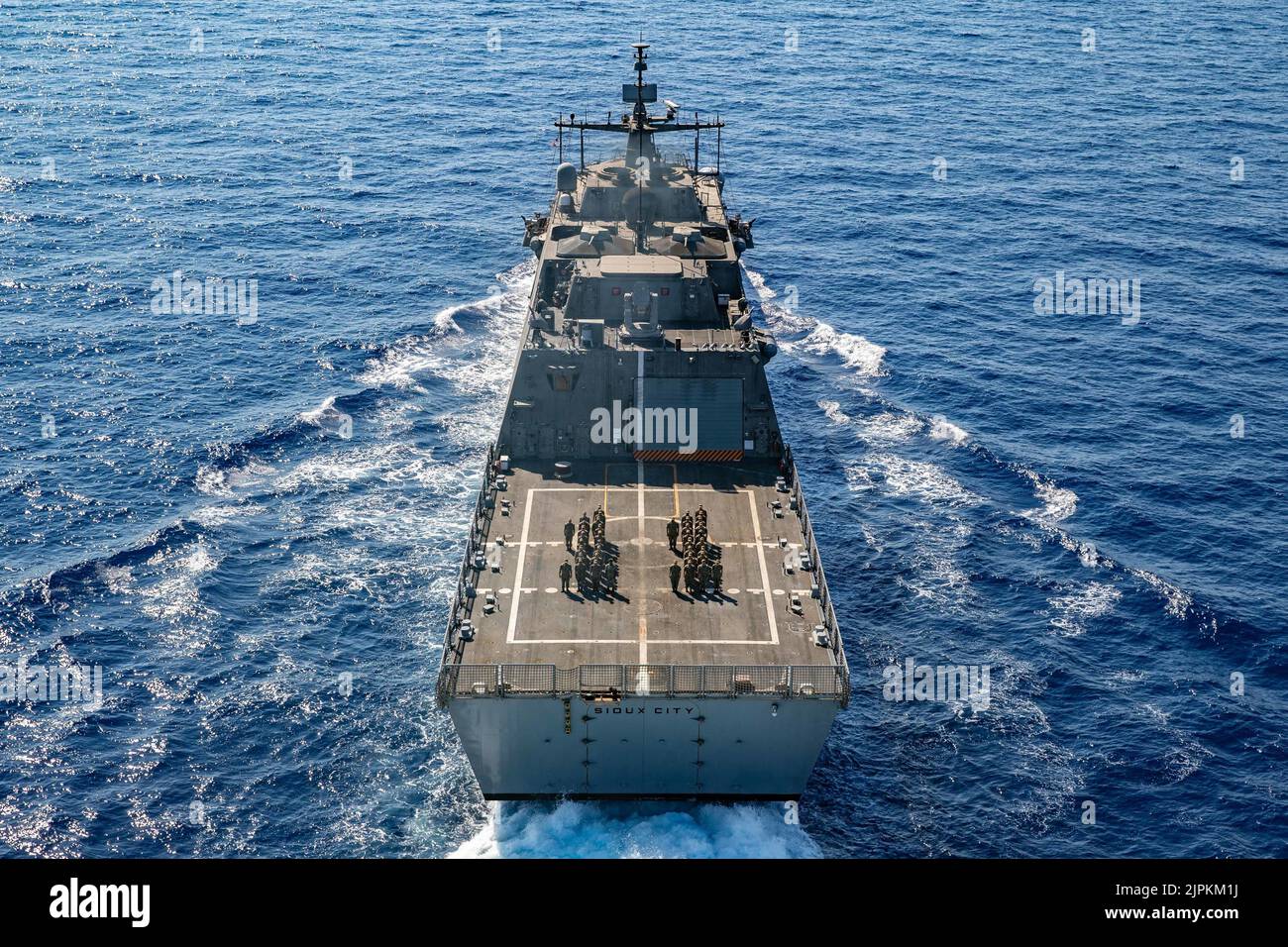 Lcs 11 hi-res stock photography and images - Alamy