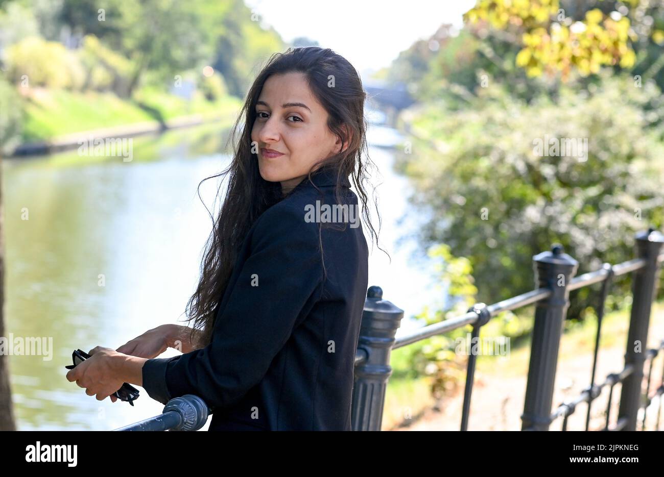 Syrian actress hi-res stock photography and images - Alamy
