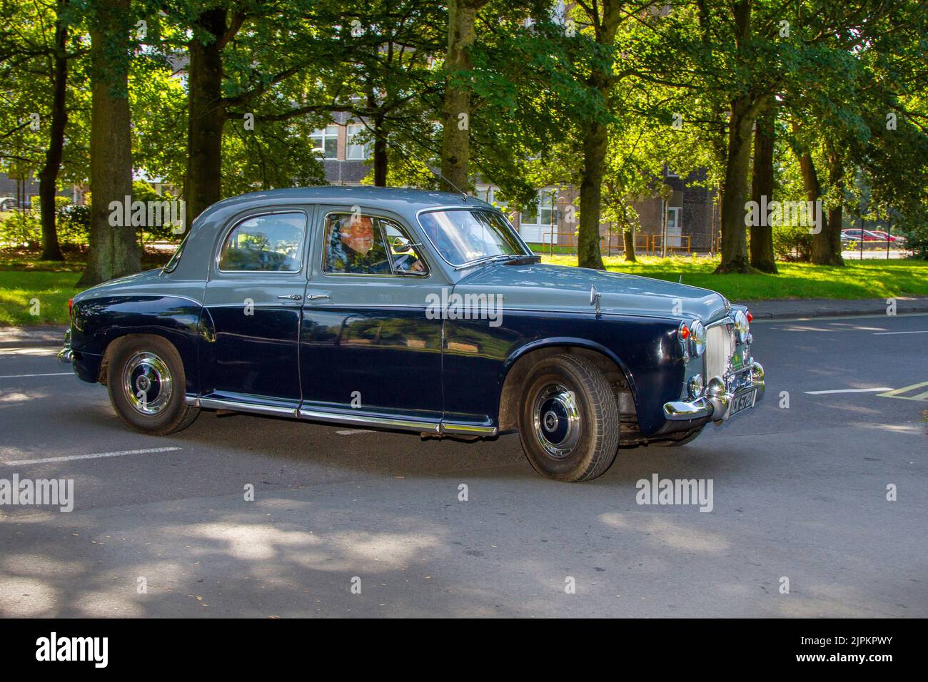 1963 British Rover 110 2625cc saloon; Vintage cars on display at the ...