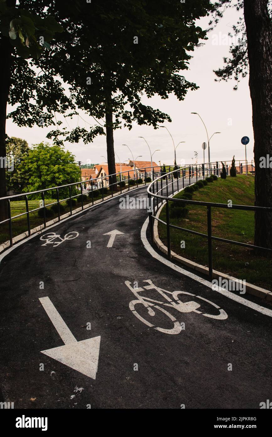 Bike lane in the street hi-res stock photography and images - Alamy