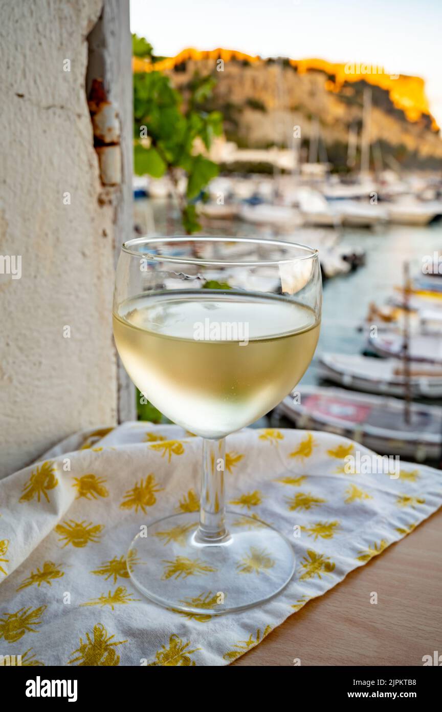 Bandol rose from france hi-res stock photography and images - Alamy