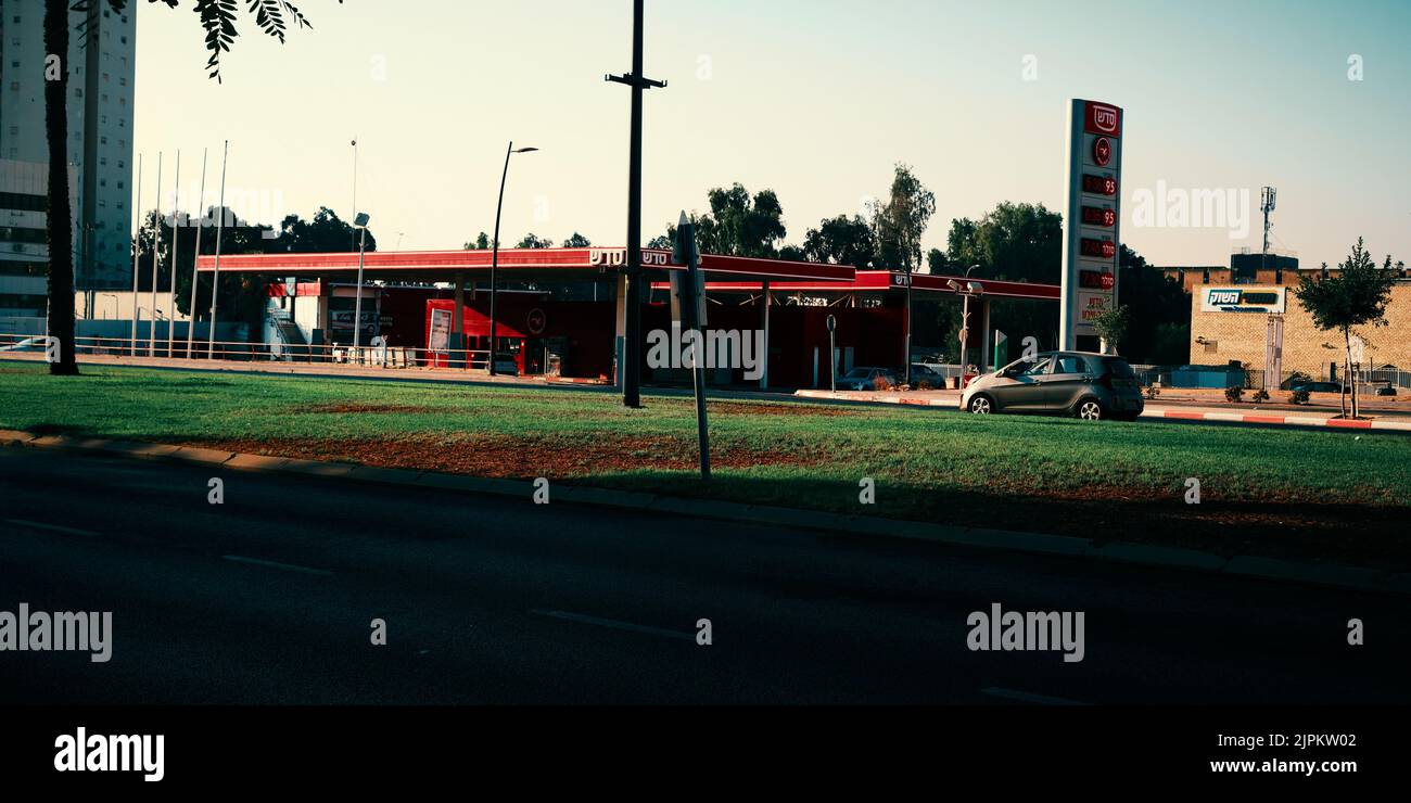 Israel gas hi-res stock photography and images - Alamy