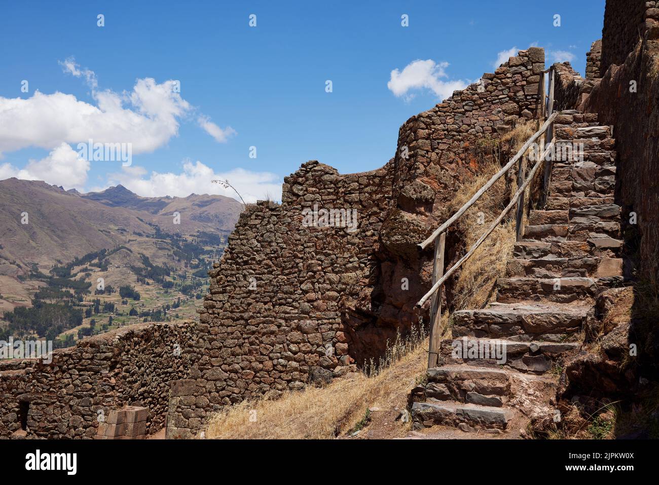 Pisac maya hi-res stock photography and images - Alamy