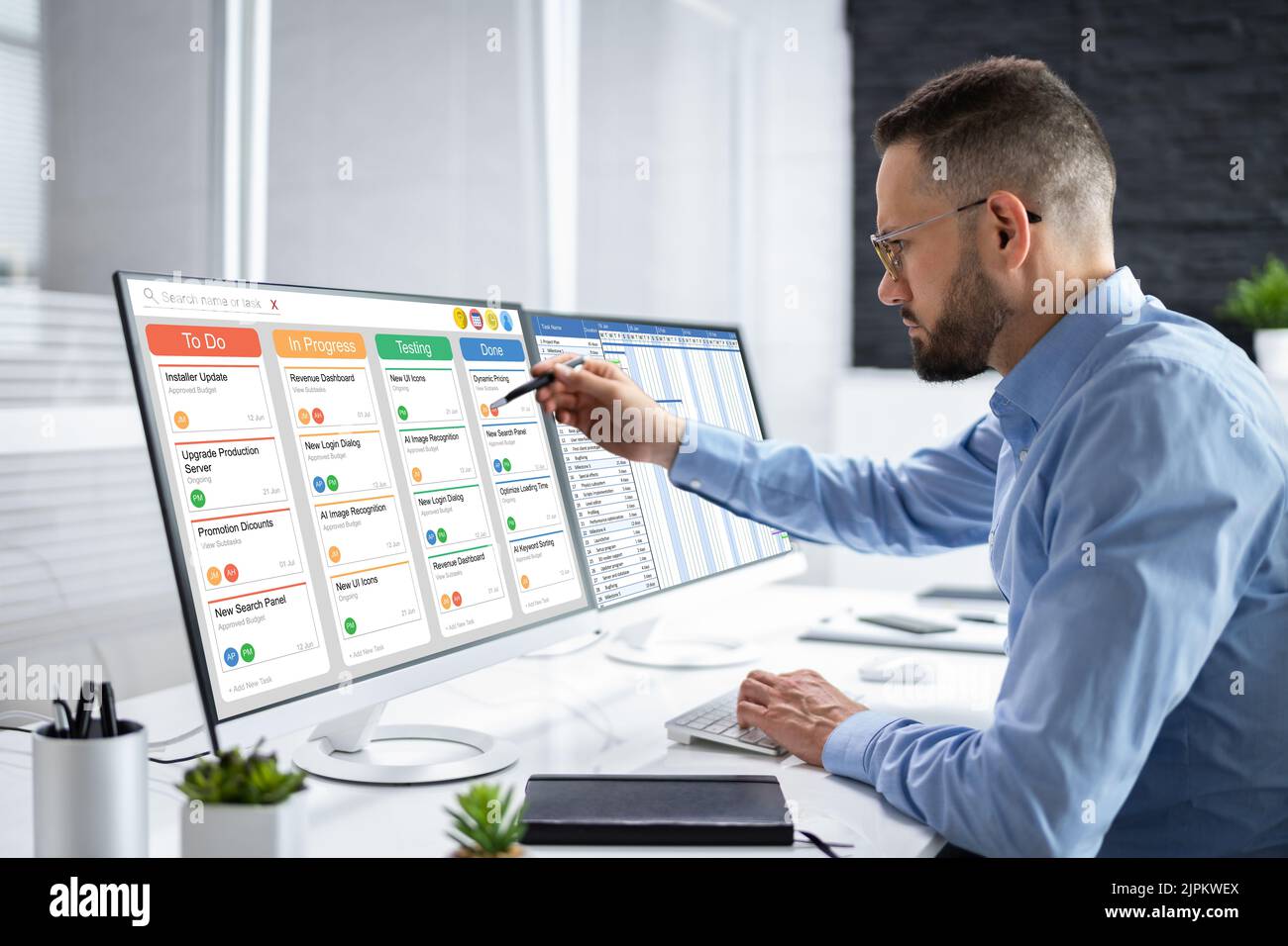 Business Schedule Calendar And Agenda Gantt Report Stock Photo - Alamy