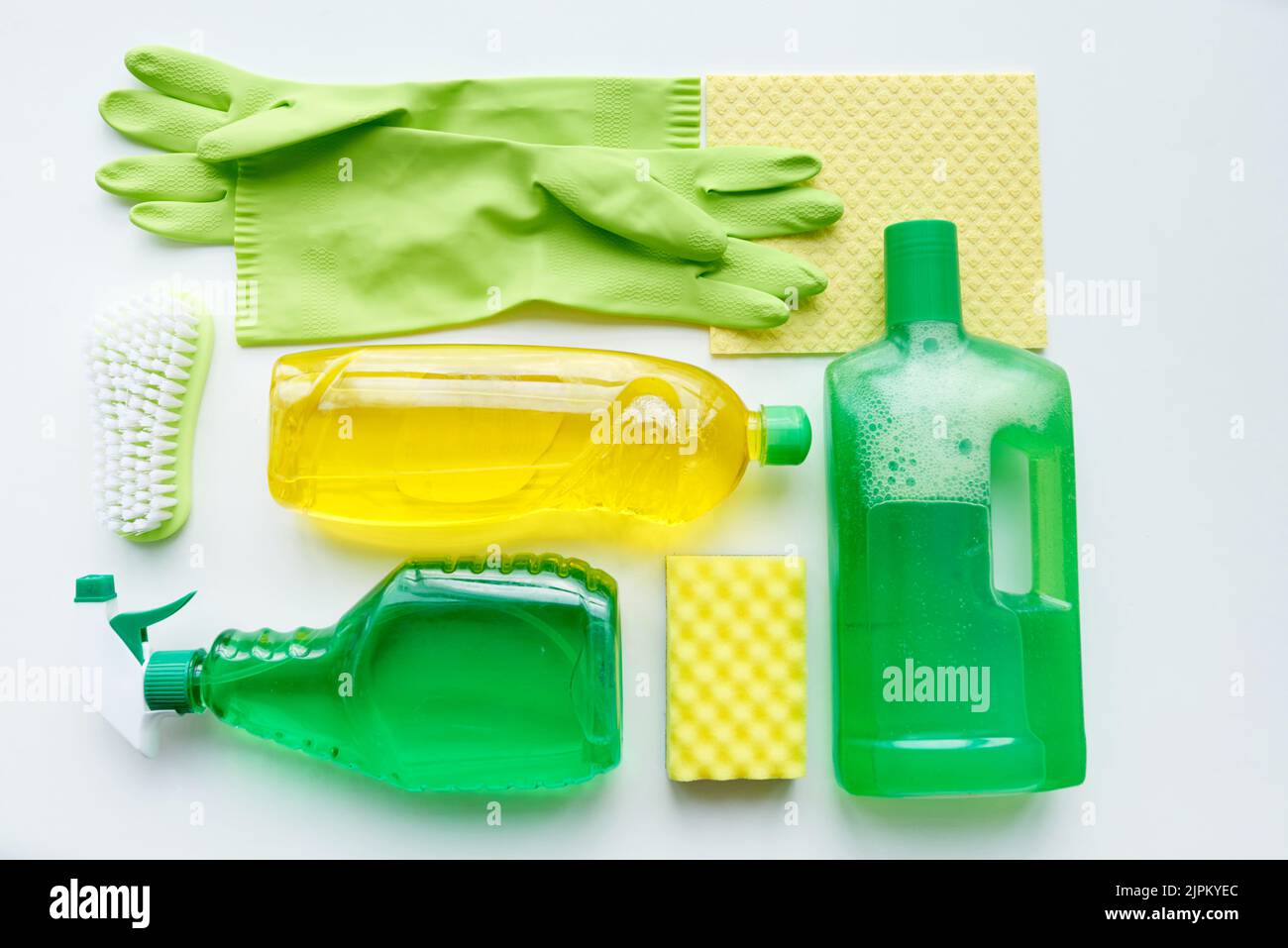 Spray from bottle cleaner hi-res stock photography and images - Alamy