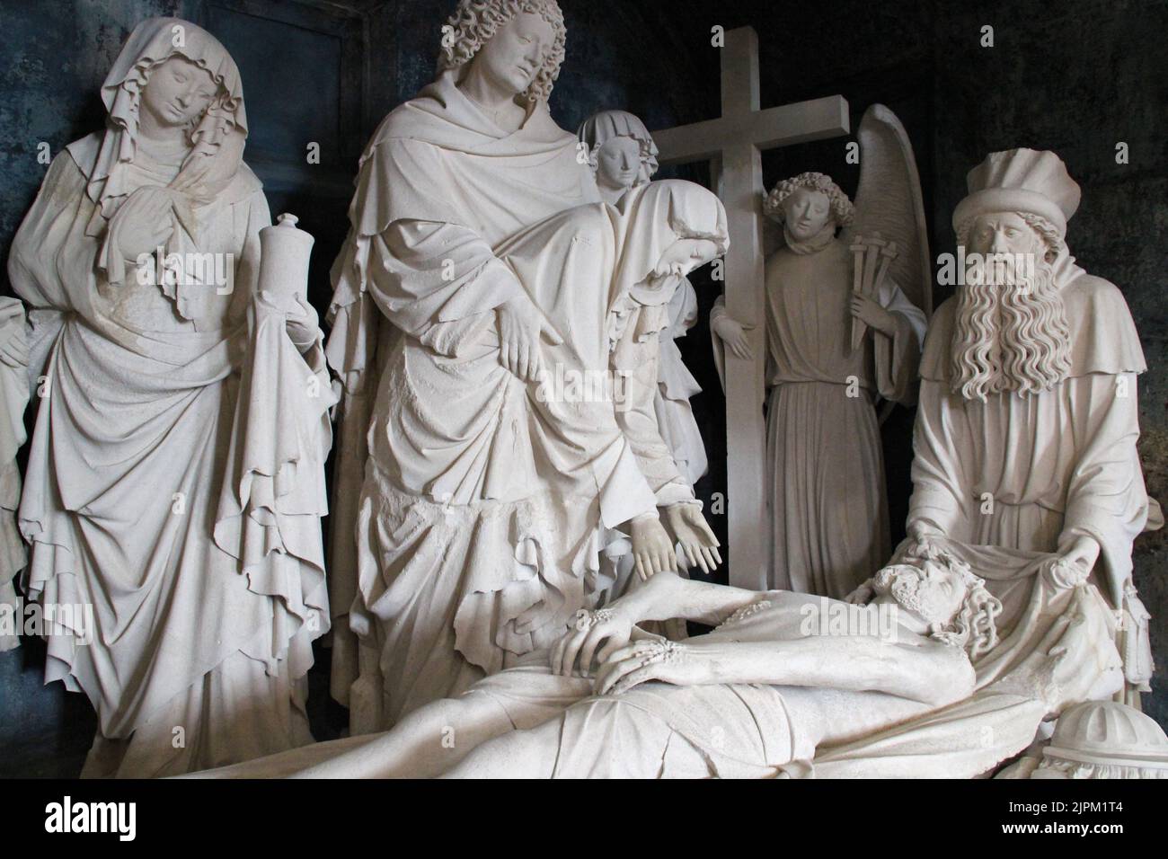 Statue of deposition of christ hi-res stock photography and images - Alamy