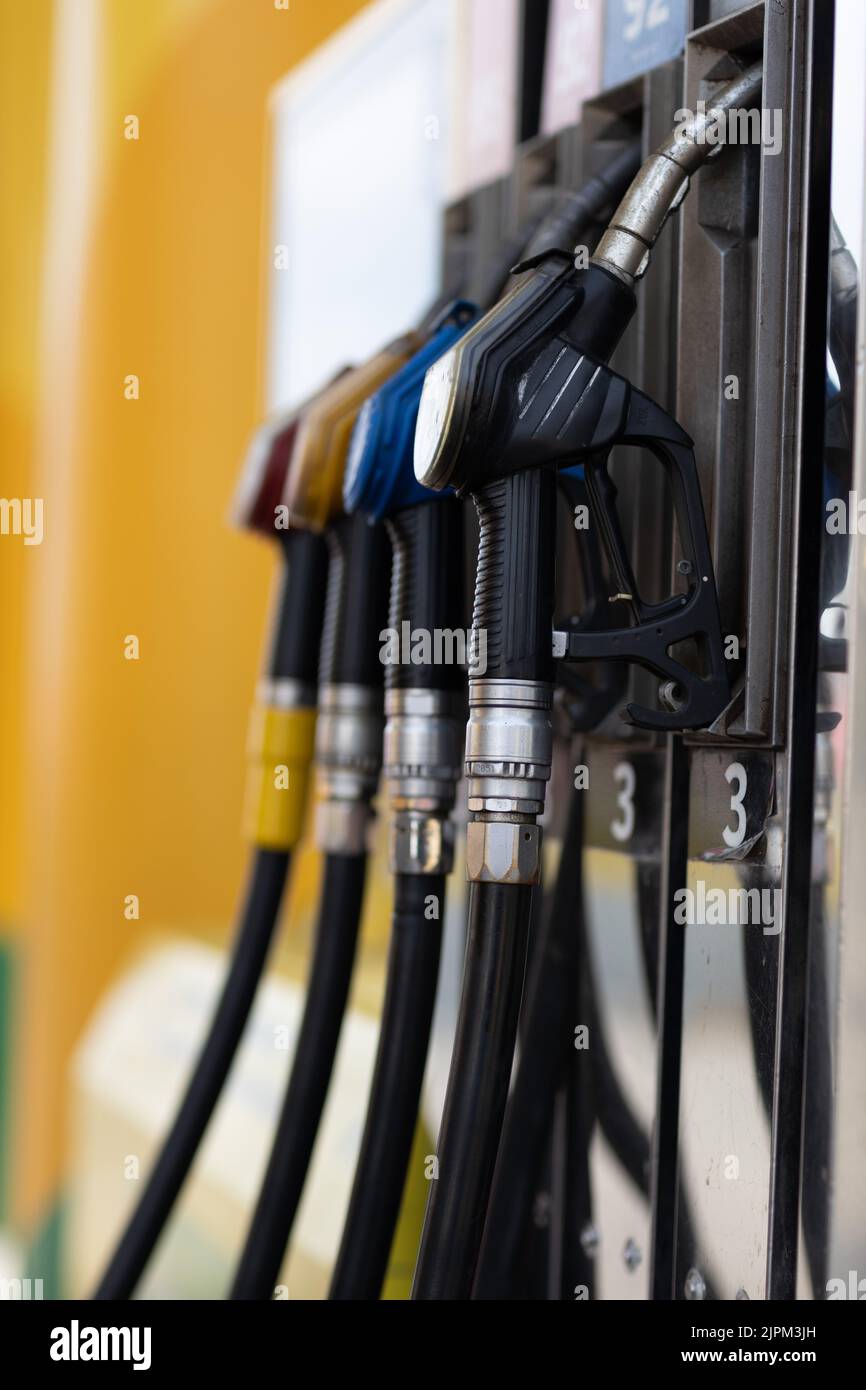 Filling gun hi-res stock photography and images - Alamy
