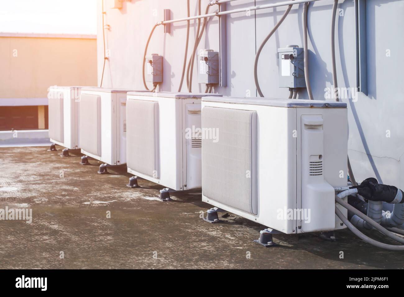 Exterior air conditioning unit outside hi-res stock photography and ...