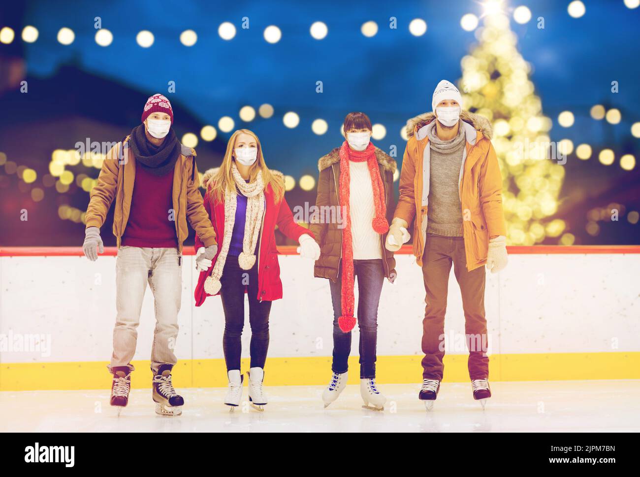Group ice skating christmas hi-res stock photography and images - Alamy