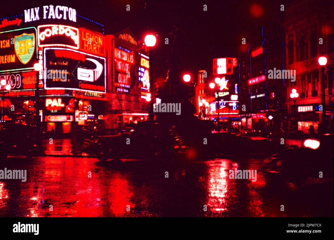 Neon advertising signs at night Piccadilly Circus, London, England, UK ...