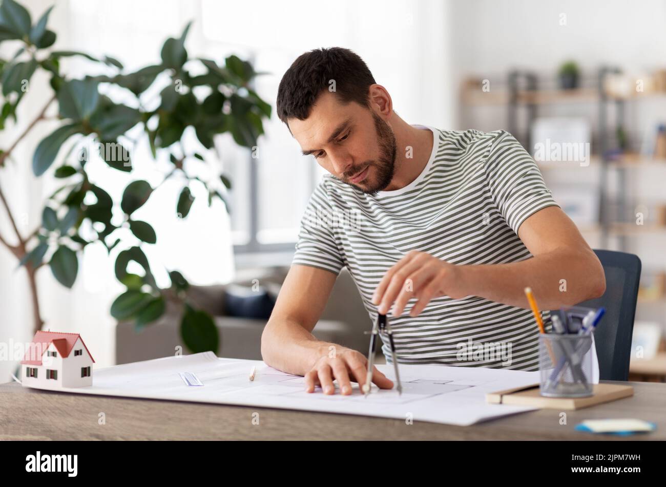 Remote architect hi-res stock photography and images - Alamy