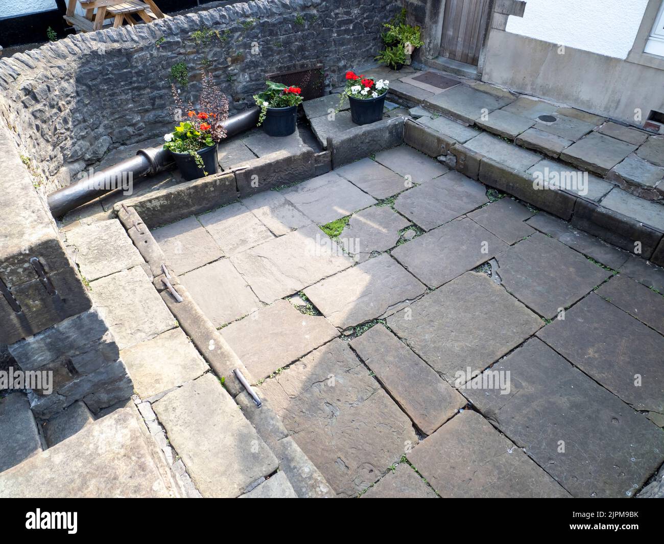 Heild well hi-res stock photography and images - Alamy