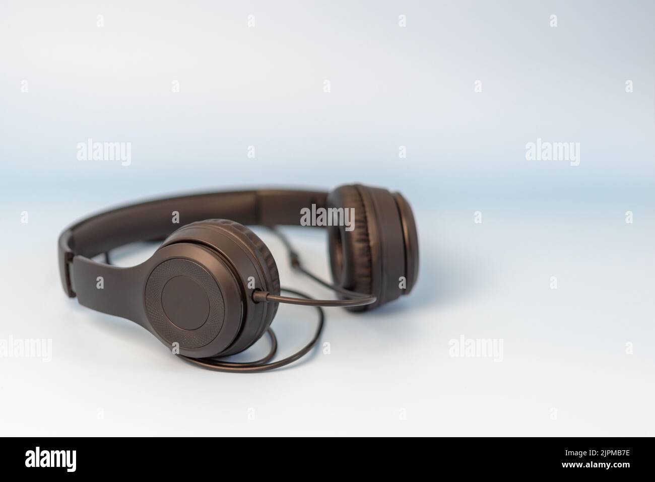 Listen device hi-res stock photography and images - Alamy