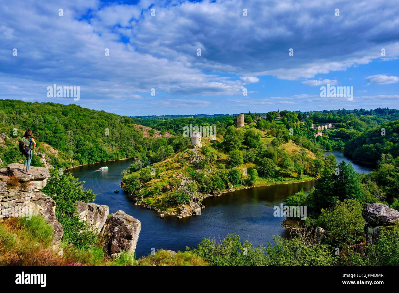 France, Creuse and Indre, Crozant, ruins of Crozant castle, the loop of ...
