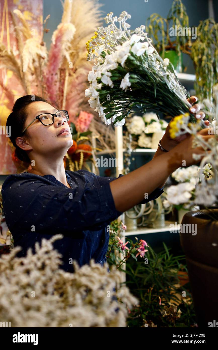 Thi phuong nhung nguyen hi-res stock photography and images - Alamy