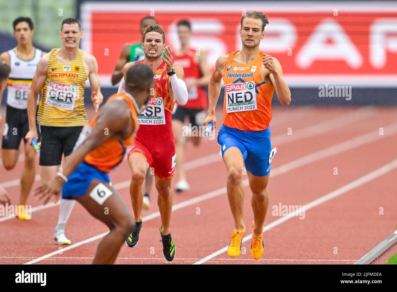 MUNCHEN, GERMANY - AUGUST 19: Jochem Dobber of the Netherlands and ...