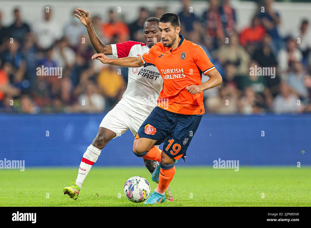 ISTANBUL, TURKEY - AUGUST 18: Alhassan Yussuf of Royal Antwerp FC ...