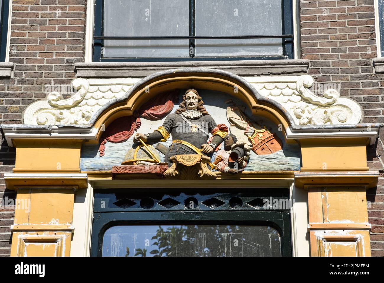 Gable stone amsterdam hi-res stock photography and images - Alamy