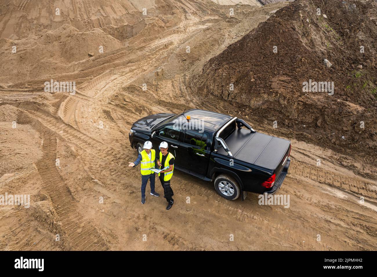 Vehicle engineers engineering hi-res stock photography and images - Alamy