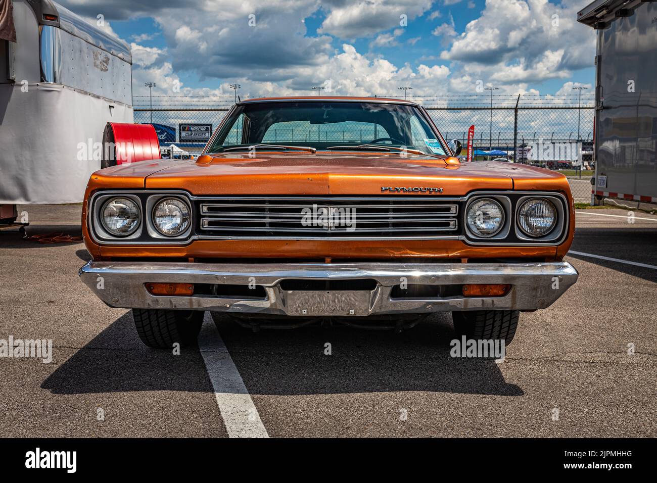 1969 plymouth roadrunner hi-res stock photography and images - Alamy