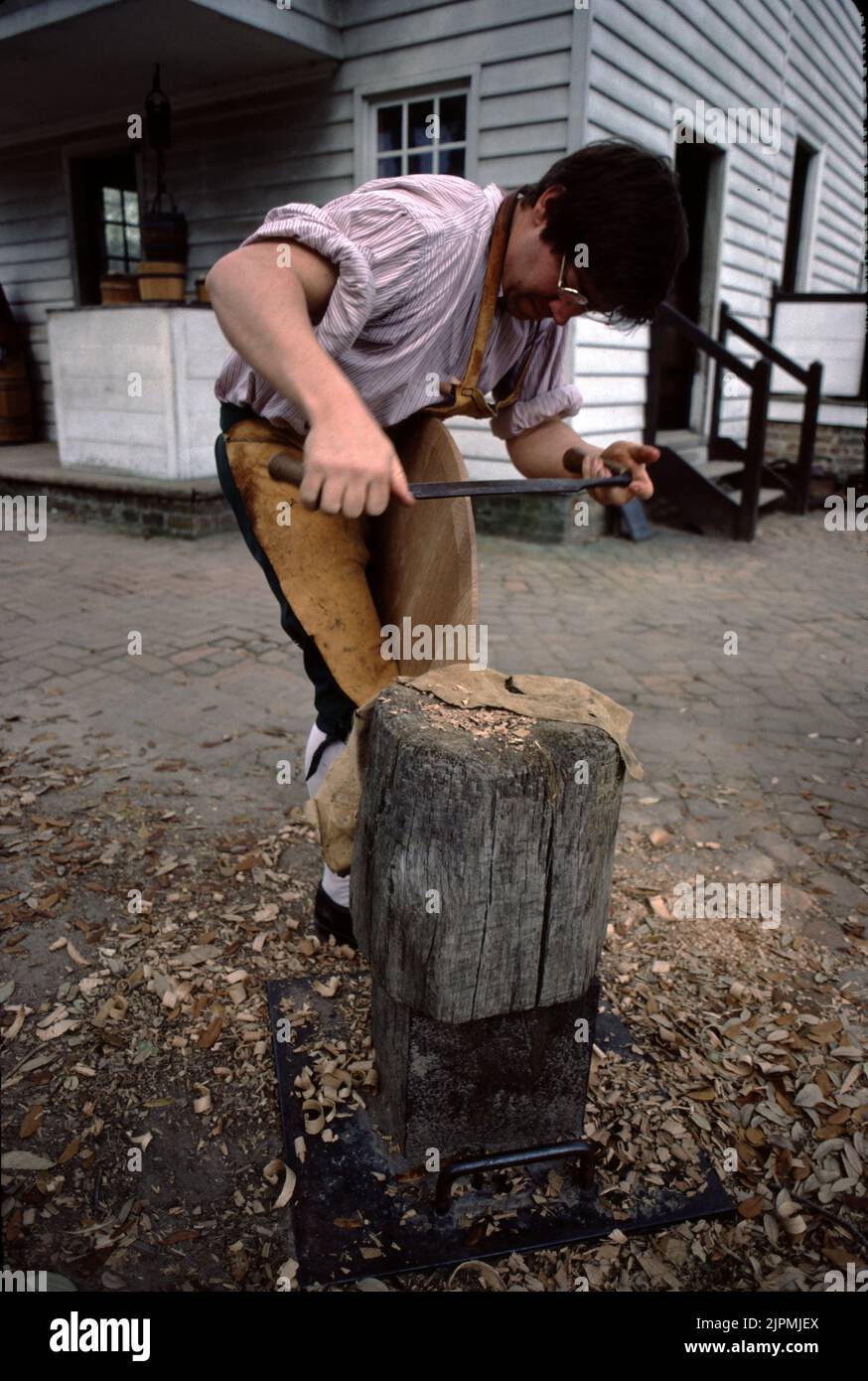Williamsburg, VA. U.S.A. 9/1987. Colonial Williamsburg coopers ...
