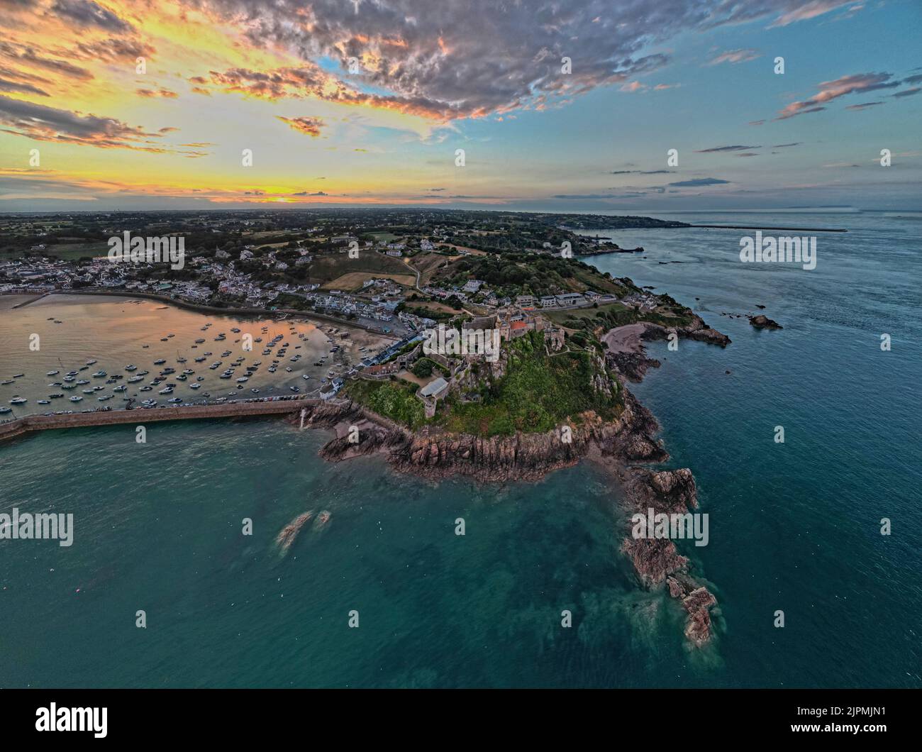 Gorey castle harbour in channel hi-res stock photography and images - Alamy