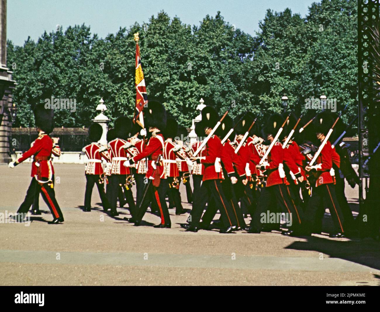 Guardsmen soliders marching, Changing of the Guard, Buckingham Palace, London, England, Uk, late ...