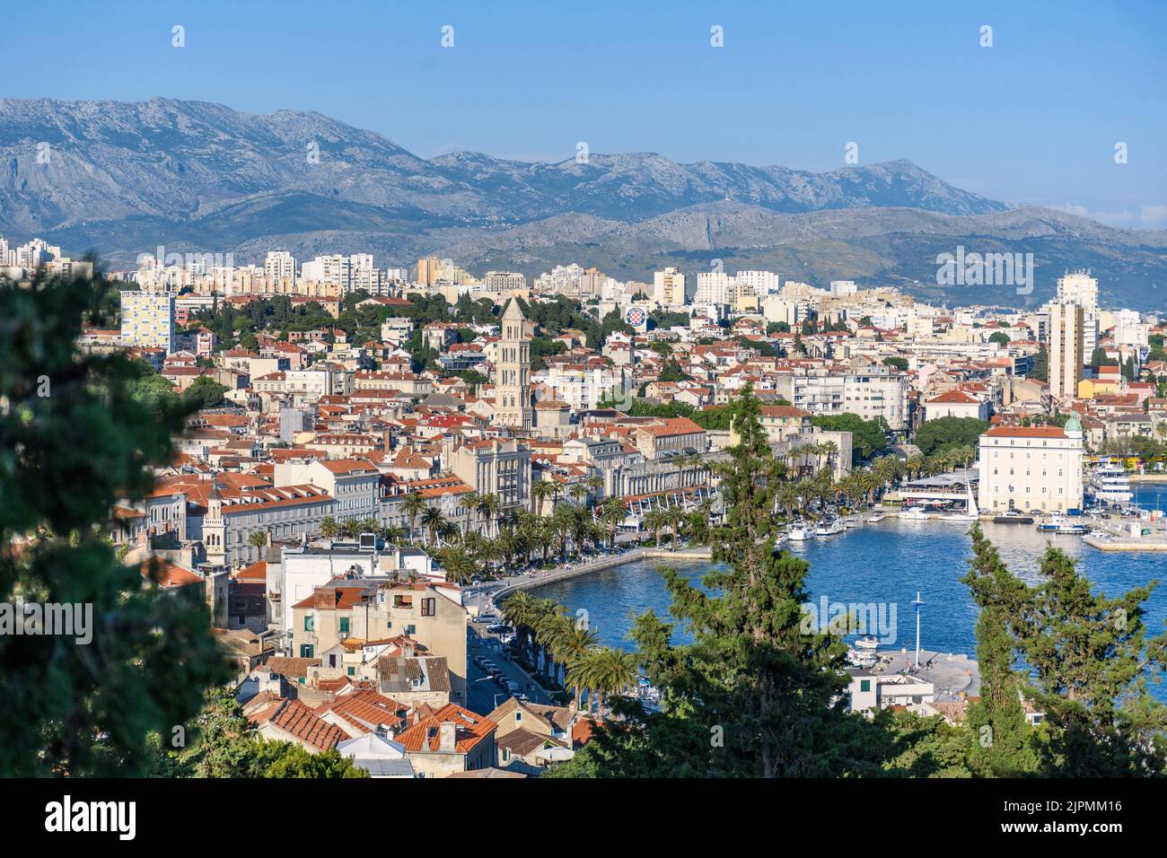 A beautiful cityscape of seaside Split city with beautiful architecture ...