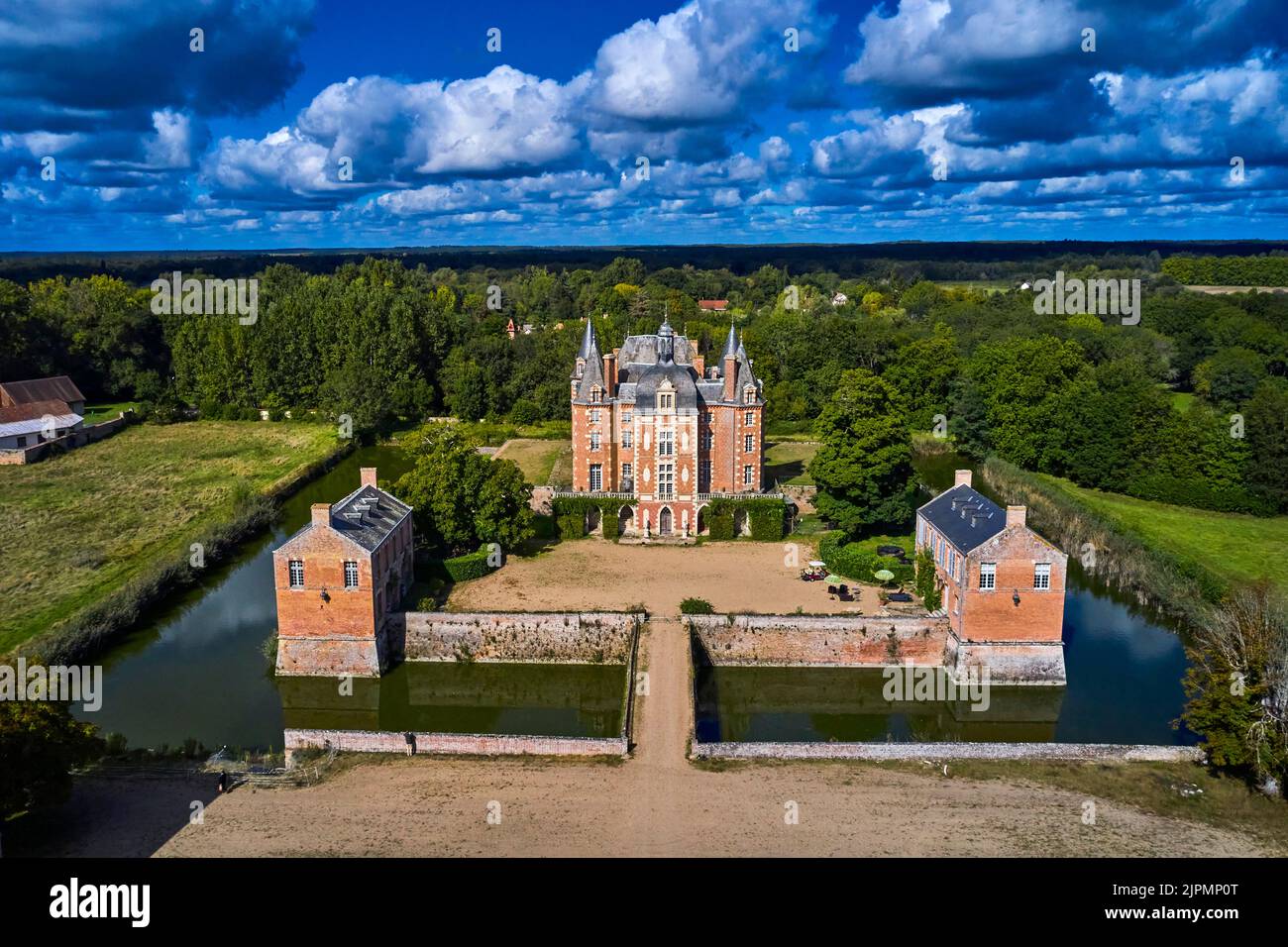 France, Loir-et-Cher, Sologne, La Ferté-Imbault, the castle destroyed ...